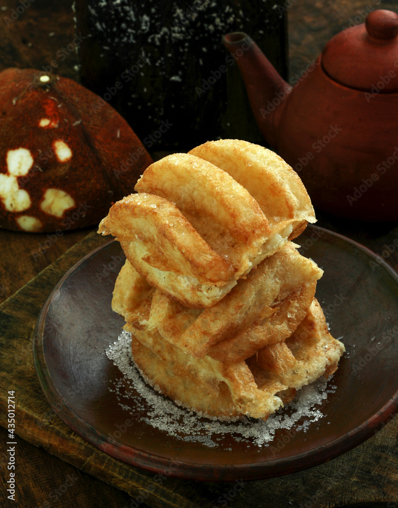 Gandos / Kue Rangi, is Indonesian traditional street food, made from ...