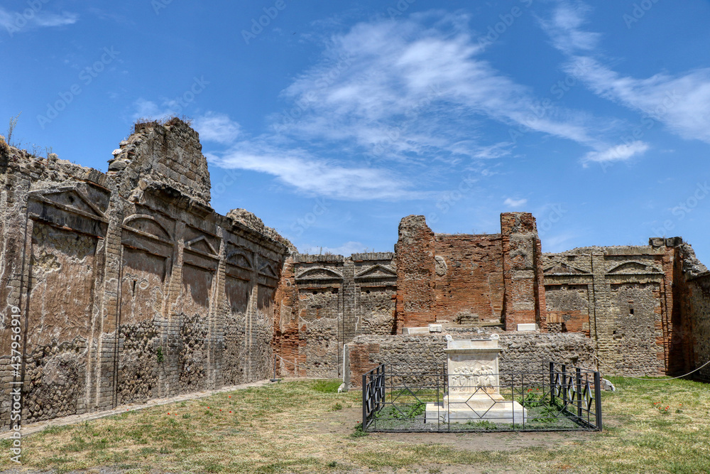 Archaeological Park of Pompeii. Temple of Genius Augusti (Temple of ...