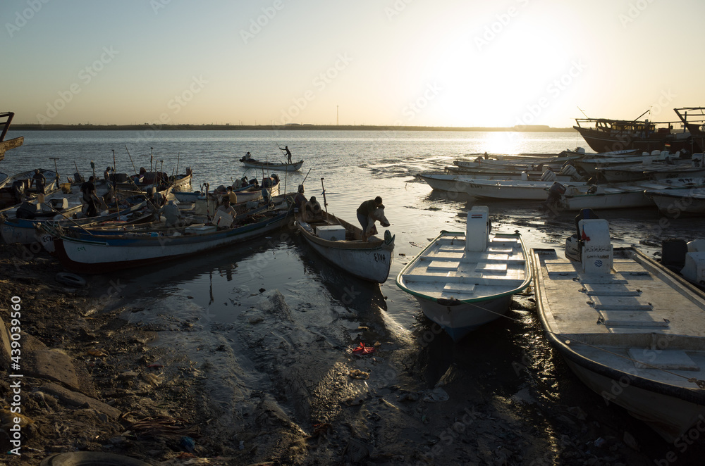 basra, iraq - June 11, 2021: photo of the traditioal fish market in ...