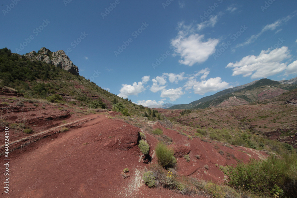 Foto de Stock Daluis gorges regional natural reserve. Remarkable gorges ...