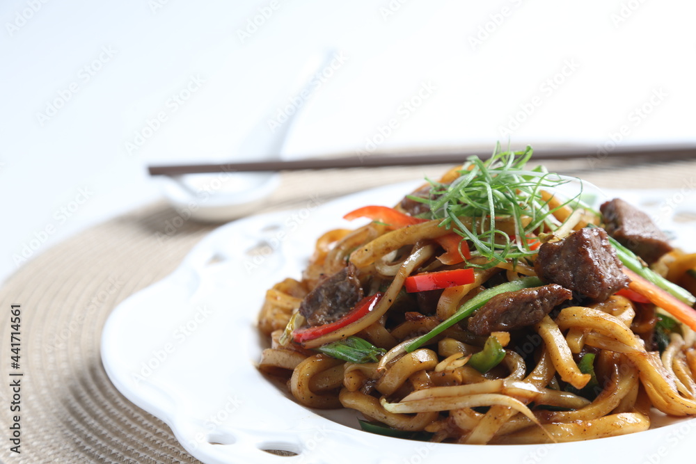 stir fried Japanese udon noodle mee in black pepper sauce with wagyu ...