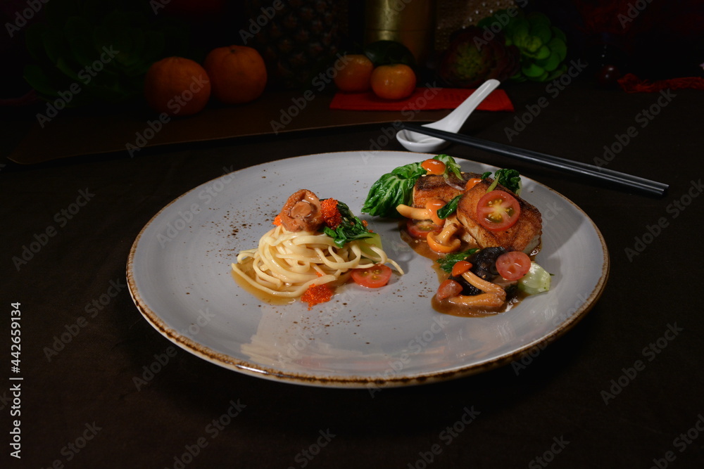 braised fried ee fu noodle mee with abalone and cod fish seafood main ...