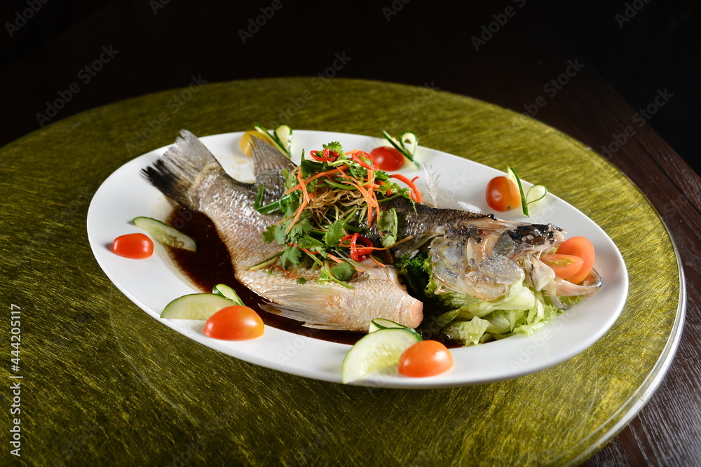 asian premium banquet menu chinese steamed big fresh whole grouper fish ...