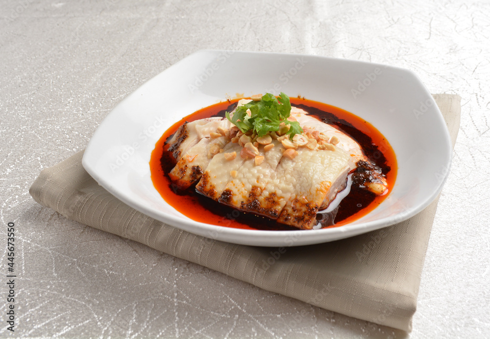 roasted cold white tender chicken in hot and spicy mala chilli sambal ...