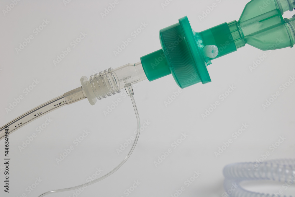 Artificial ventilation. Endotracheal tube, airway adapter to ...