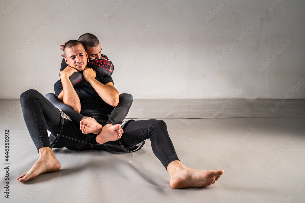 Brazilian jiu jistu bjj no-gi grappling training two male athletes ...