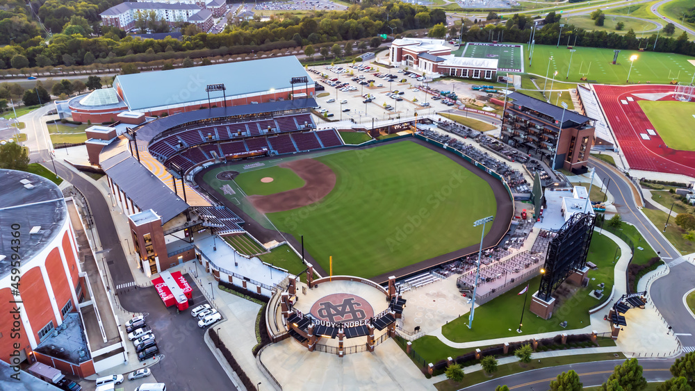 Foto de Stock Dudy Noble Field, home of the Mississippi State Bulldogs ...