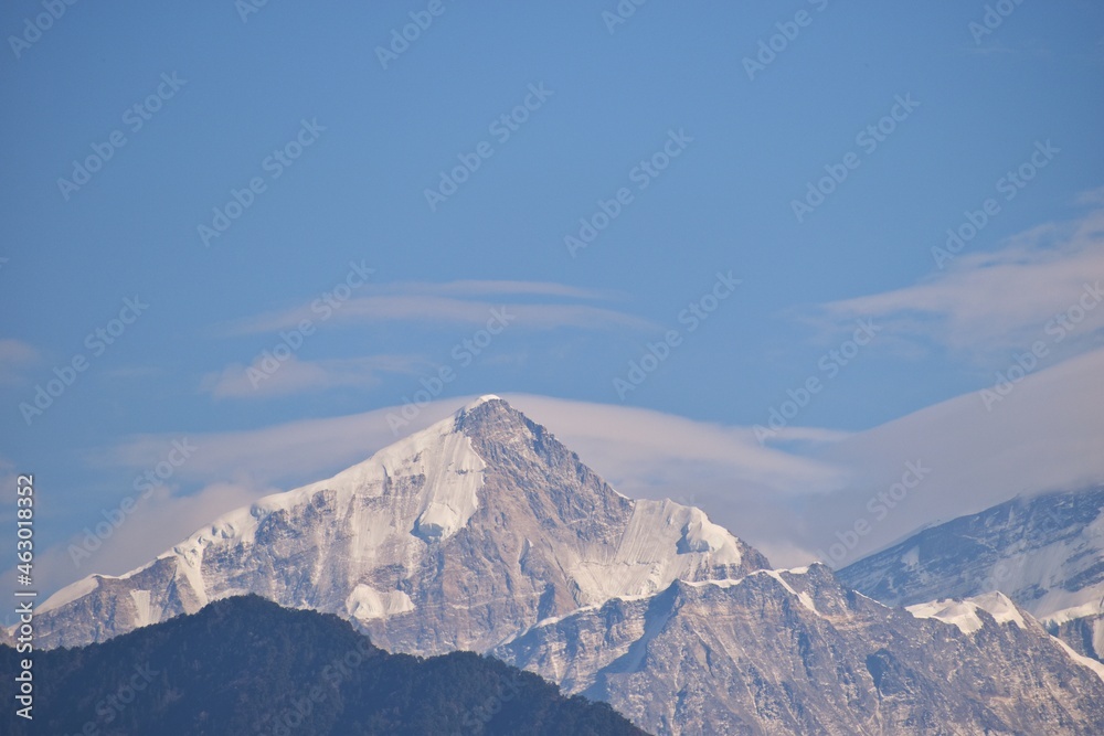 Panoramic Himalayan mountains view from Chandrashila summit, Chopta ...
