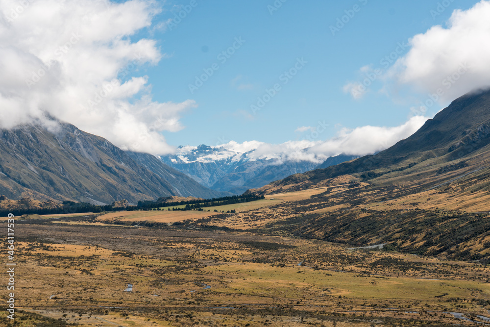 Mount Sunday, Location of Lord of the Rings city Edoras in Hakatere ...