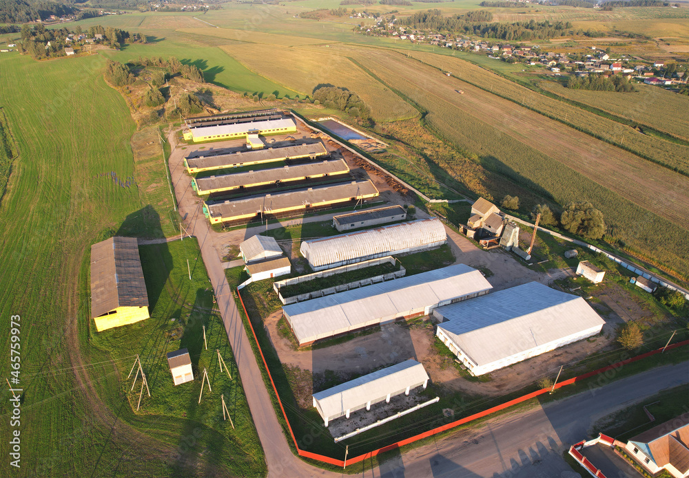 Agricultural Buildings with farm animals. Farm Storage Building with ...