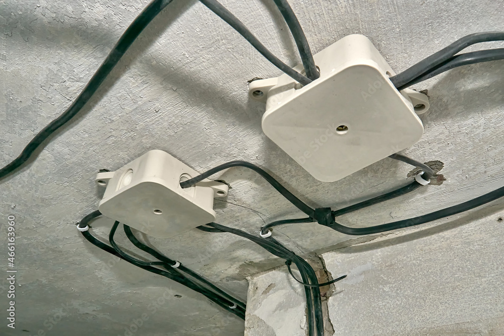 Photo Stock Electrical installation and electrical cable connection ...