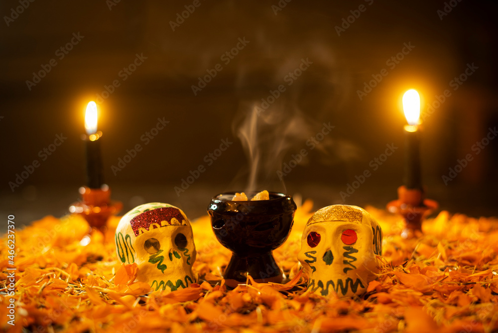 Altar de día de muertos noviembre méxico incienso copal flor de ...