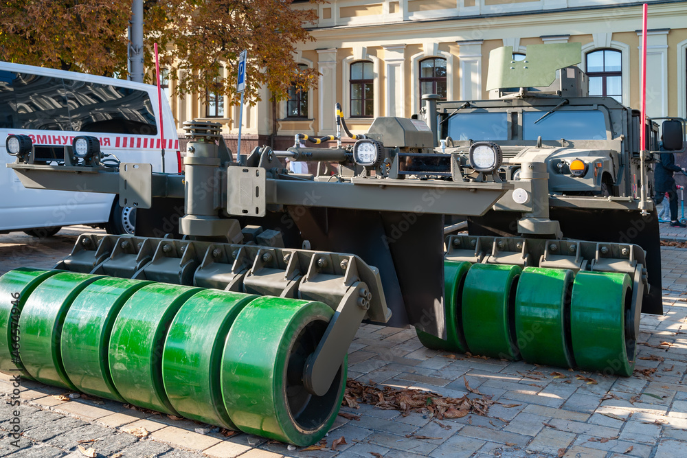 Mine clearing vehicle sapper HUMVEE (HUMMER) with a trawl of the ...