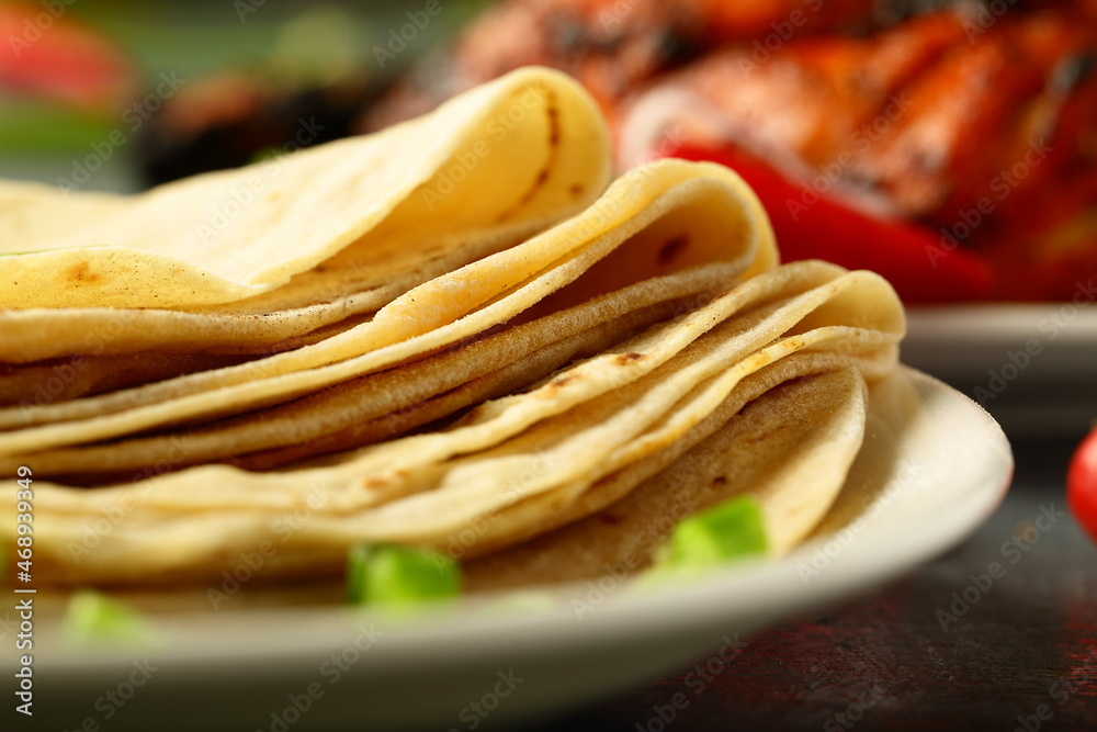 Indian flat bread- whole wheat chapatii, chapthi served with chicken ...