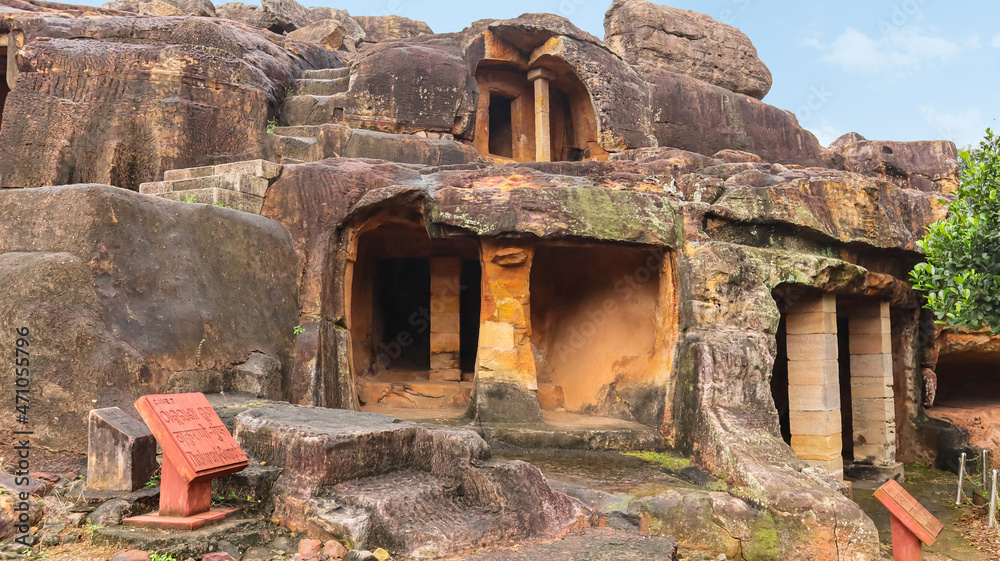 Cave 7 : Thakurani Gumpha, Udaygiri Caves, Bhubaneswar, Odisha, India ...