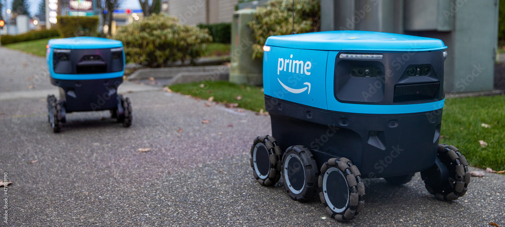 Everett, Washington, USA - November 24, 2021: Autonomous delivery robot ...