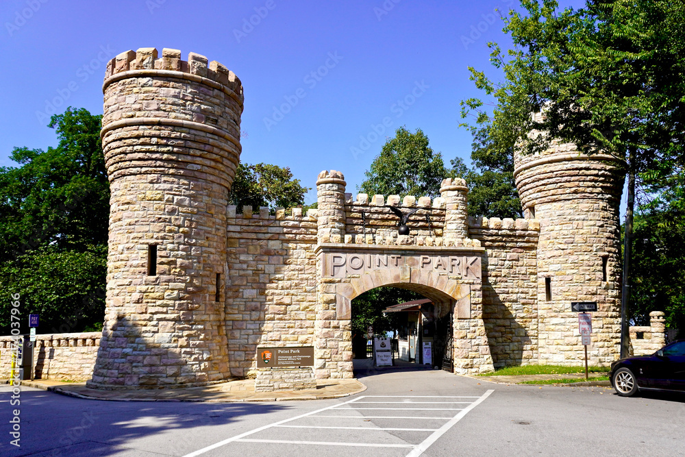 Gates of Point Park in Chattanooga, Tennessee modeled after the US Army ...