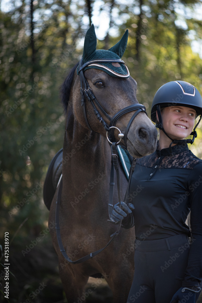 Reiterin mit Reitpony Stock Photo | Adobe Stock