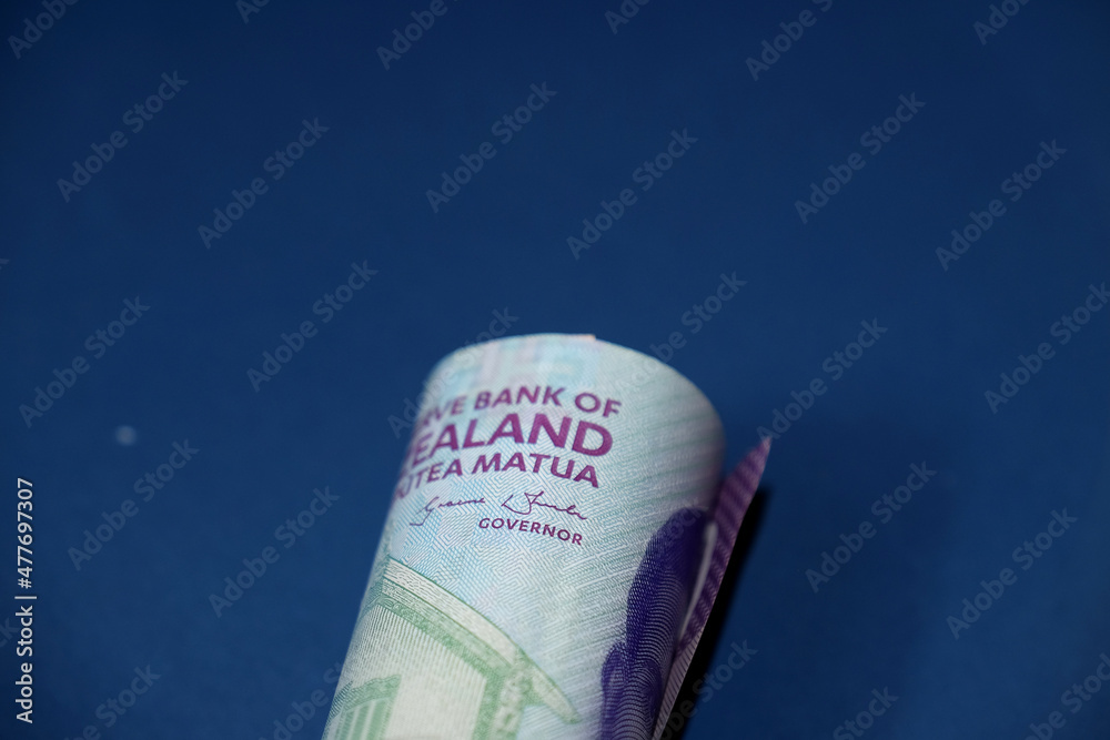 New Zealand banknote. It is issued by the Reserve Bank of New Zealand ...