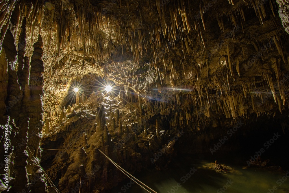 Cave stalactites, stalagmites, and other formations at King Marcos ...