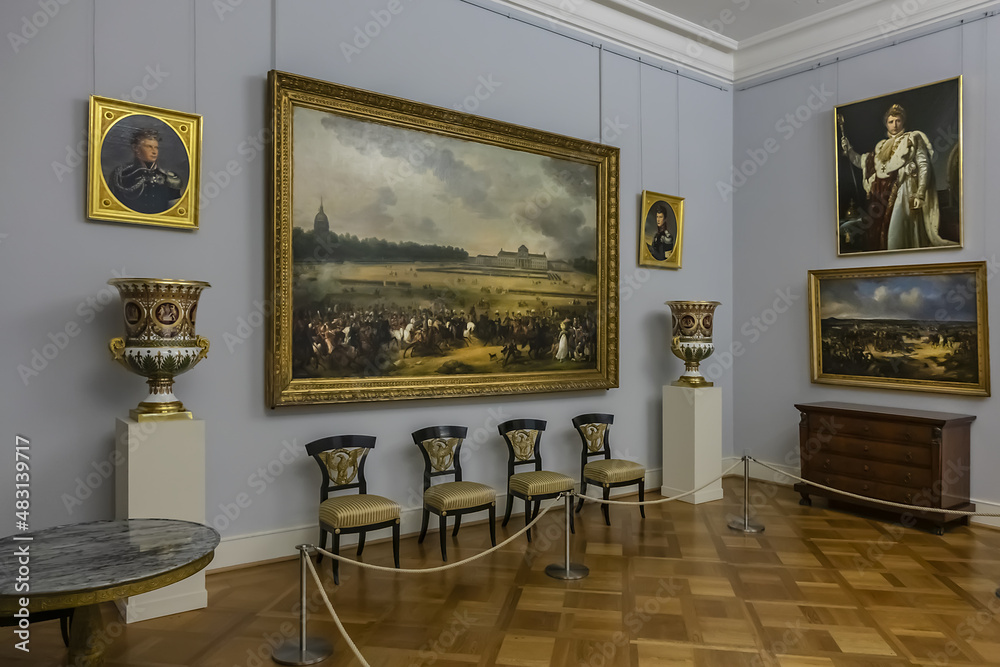 Inside the extravagant rooms of 17th century Baroque Charlottenburg ...
