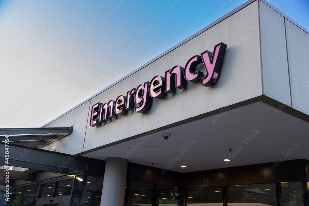 Hospital emergency room sign outside Stock Photo | Adobe Stock