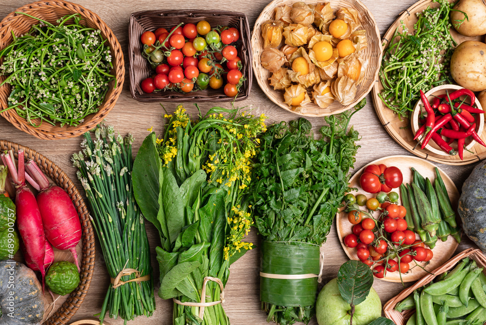 Organic Southeast Asian vegetables, edible flowers and fruits from ...