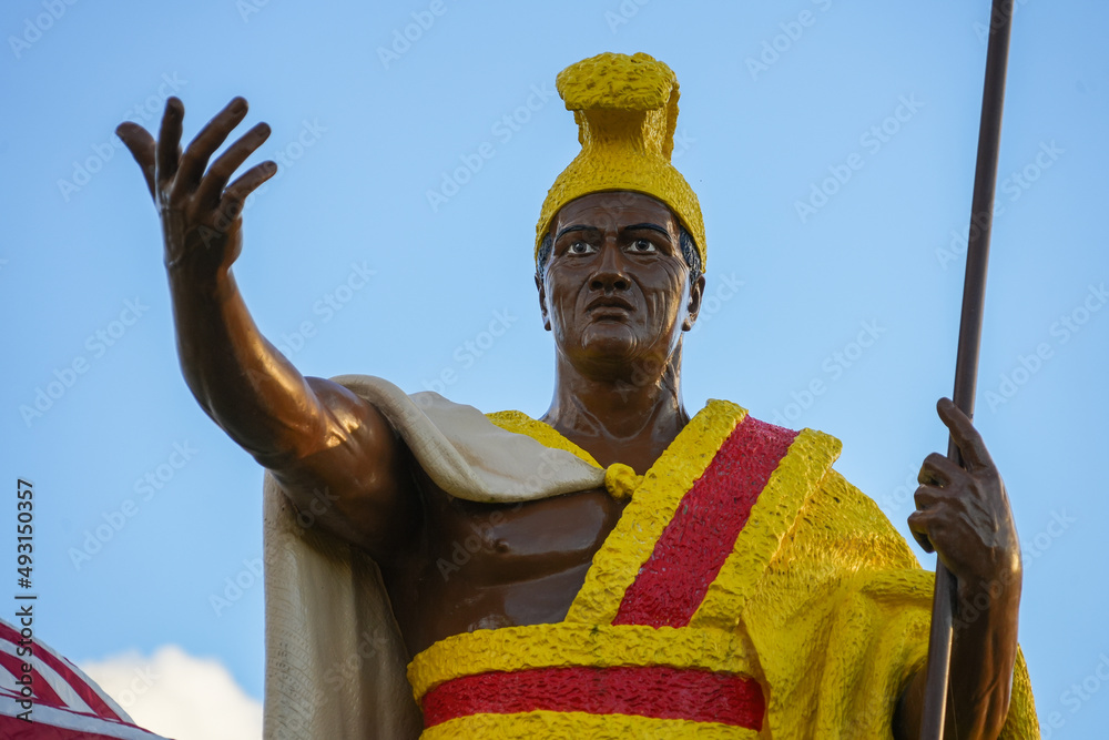 Original bronze statue of Hawaiian King Kamehameha I in Kapaau on Big ...