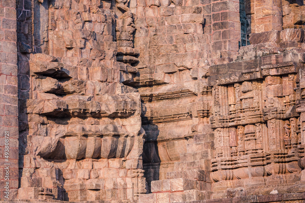 Beautiful lotus like carvings with perfect geometry at 800 year old ...