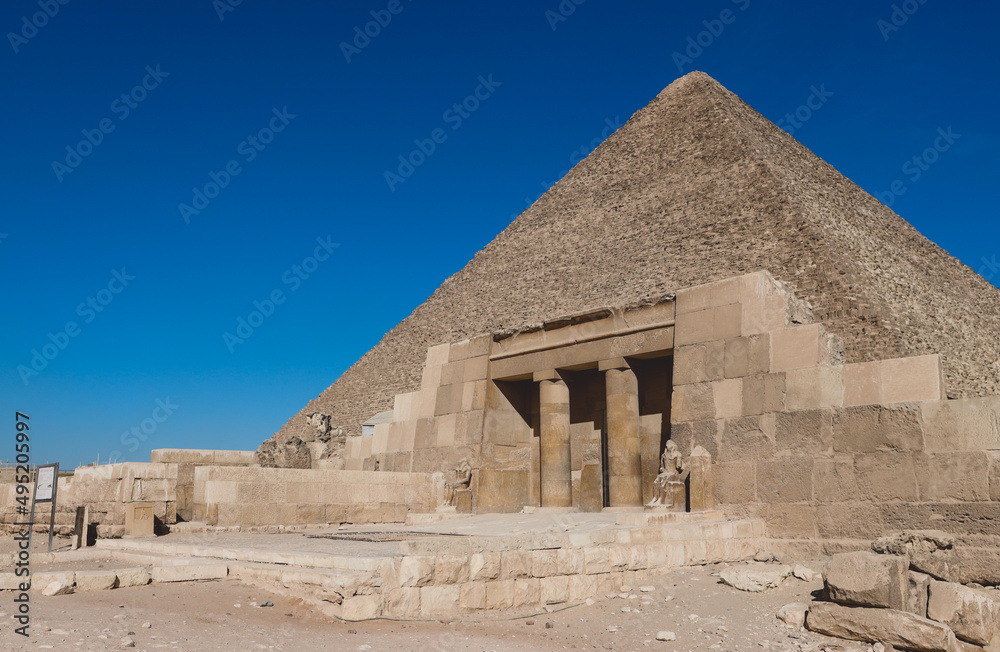 Natural View to the Great Pyramid of Giza under Blue Sky and Day Light ...