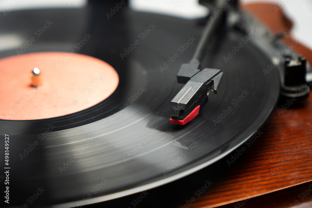 Vinyl record player. Old school style cinemagraph loop vinyl record ...