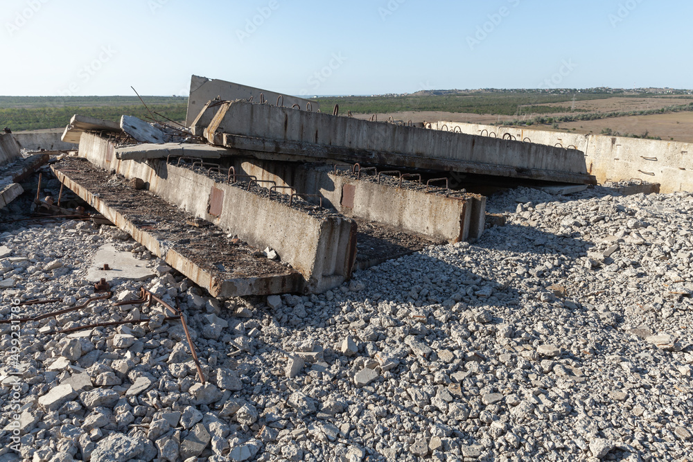 Broken concrete structures, unfinished power plant building Stock Photo ...
