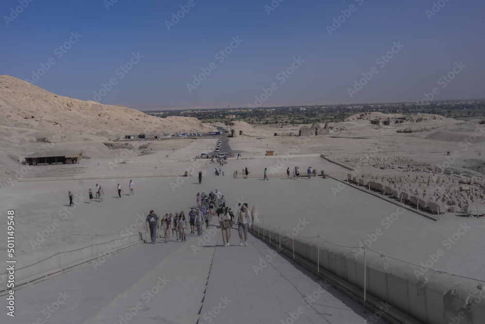 The Great Pyramid of Giza is a defining symbol of Egypt and the last of ...