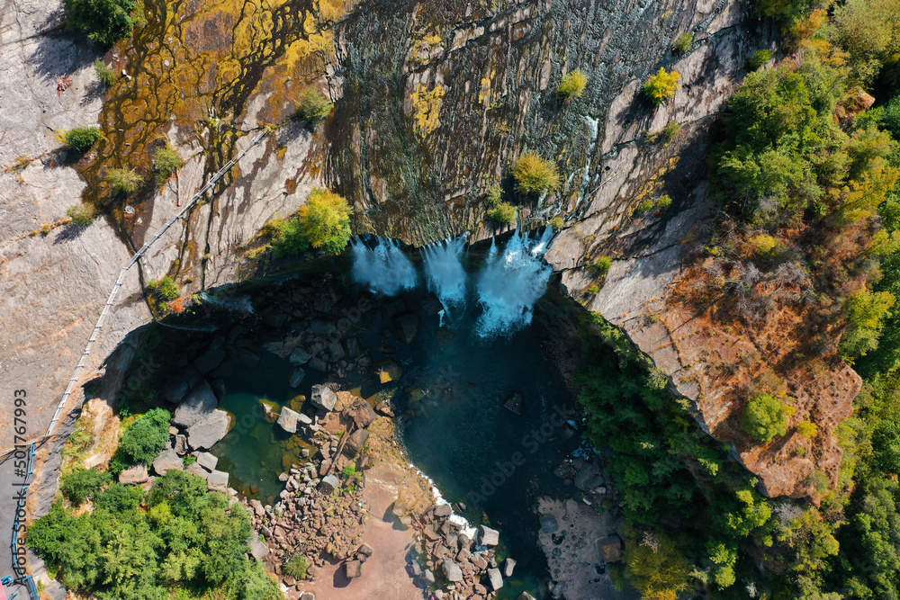 Laja Fälle in Chile aus der Luft | Luftbildaufnahmen von den Laja Falls ...