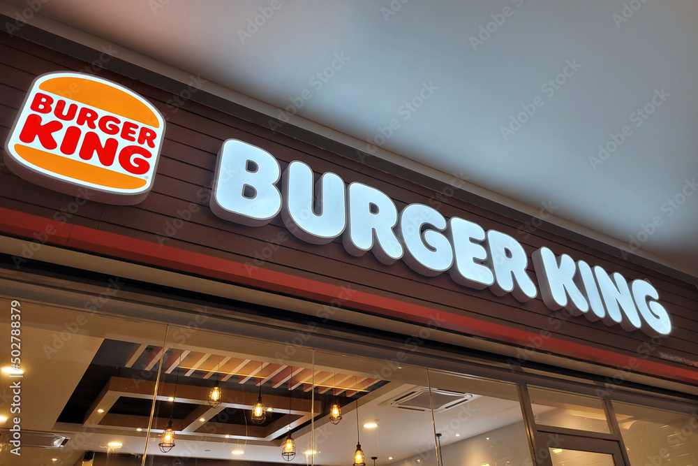 PENANG, MALAYSIA - APR 10, 2022: Burger King Signage in a Shopping mall ...