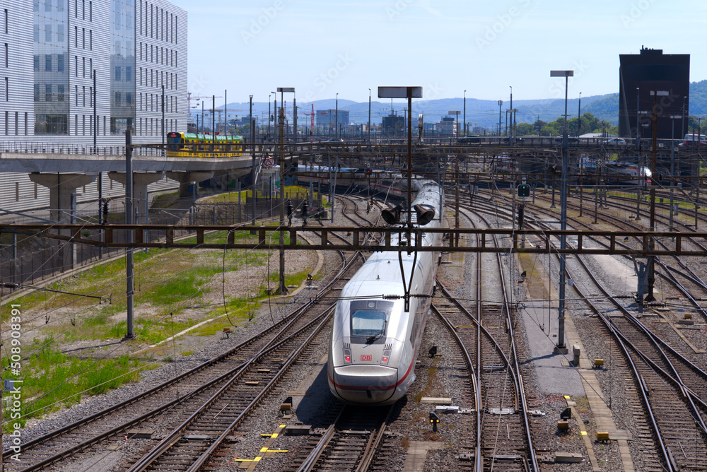 Foto de Stock ICE high speed train of DB at railway station Basel SBB ...