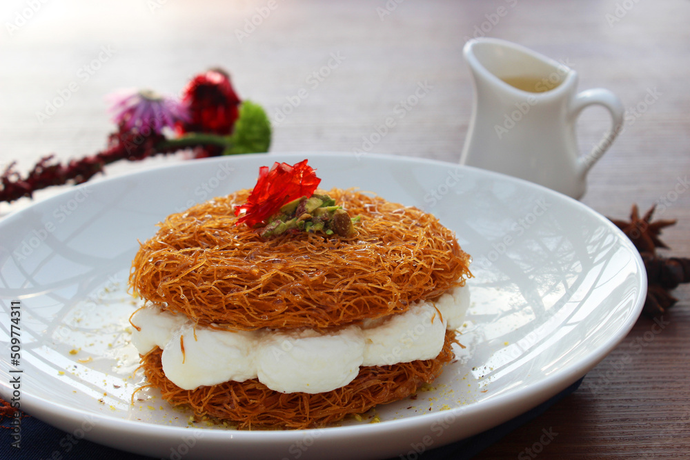 Ramadan Traditional Arabic sweets | Arabic food backgrounds | Lebanese ...