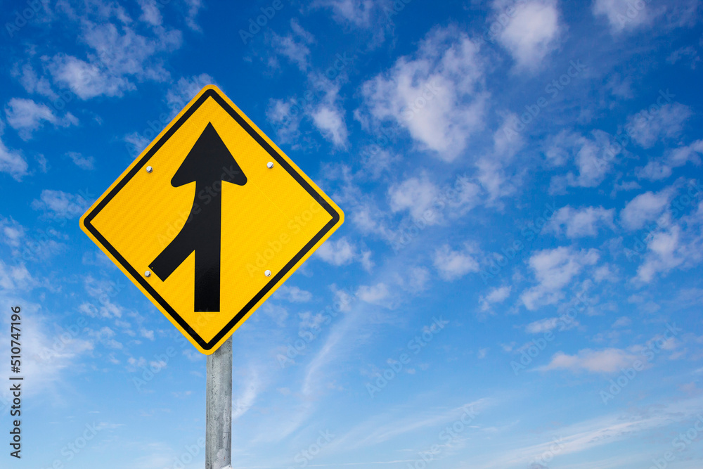 Merge road sign as symbol of cooperation. Merging Sign, Road, Diamond ...