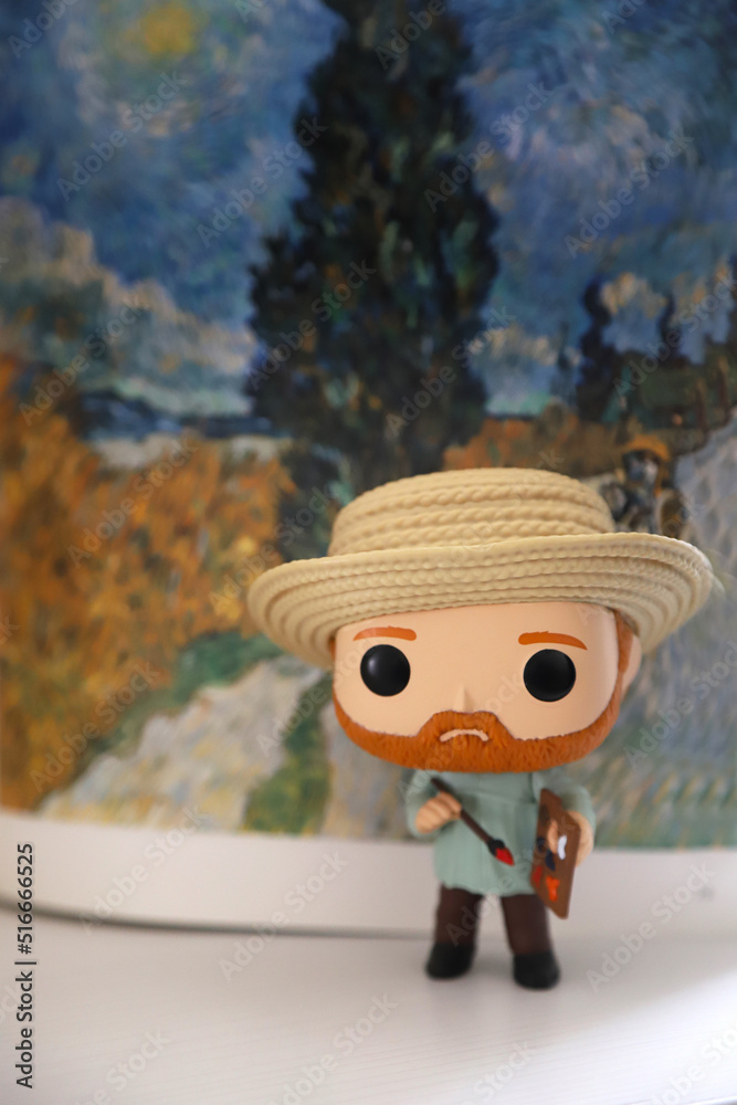 Vertical image of Vincent van Gogh. Funko Pop. Dutch impressionist ...