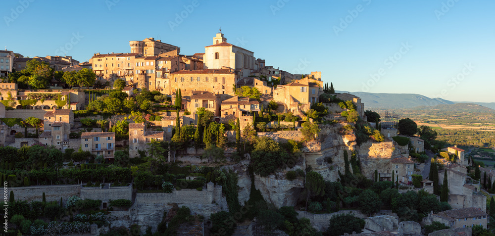 Gordes, panoramic view of one of the most well-known hilltop villages ...