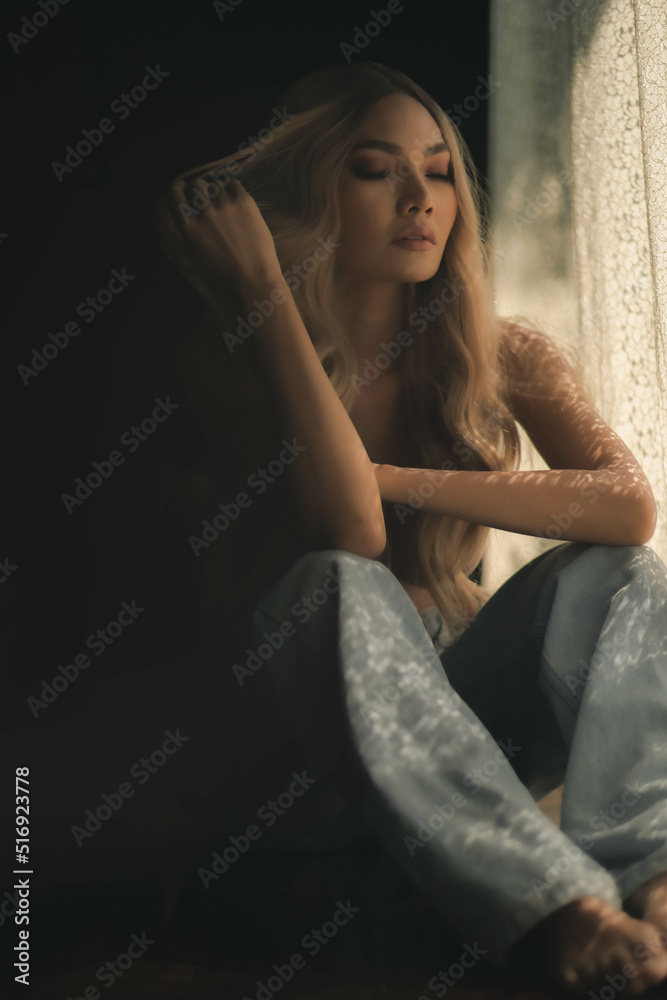 beautiful girl asian standing naked body standing sexy pose in an empty ...