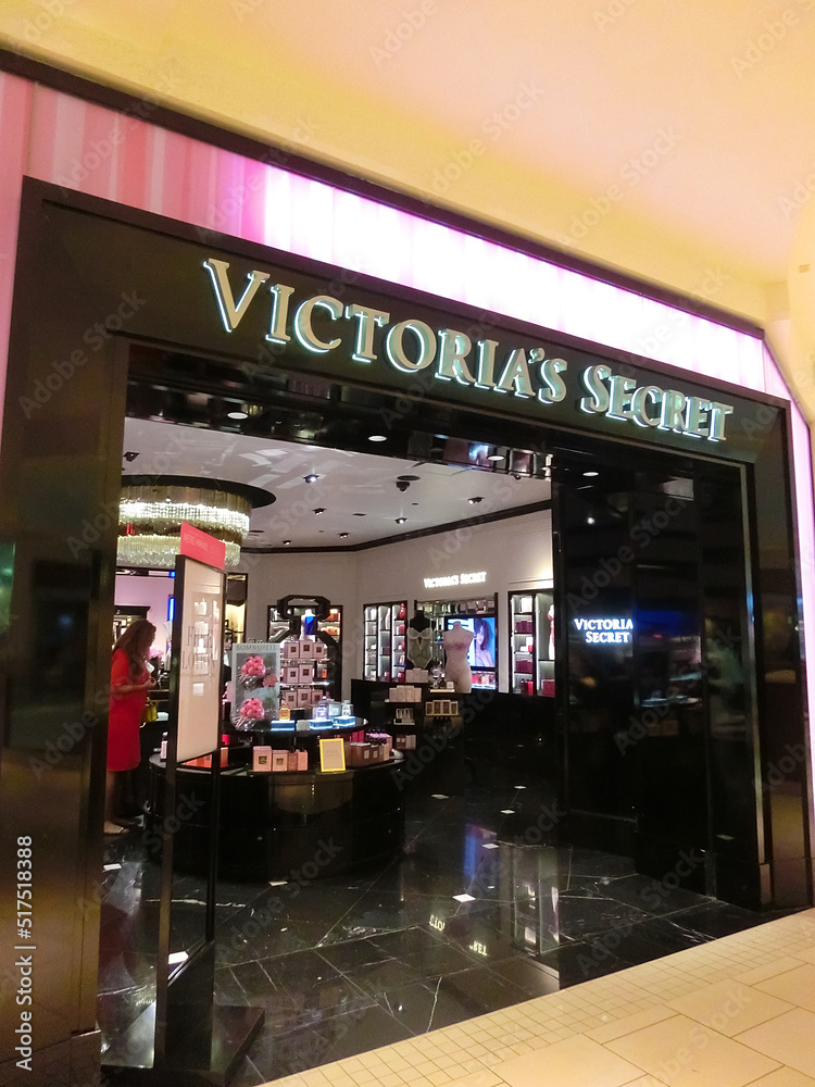Victoria's Secret storefront in the Aventura Mall in Florida, USA ...