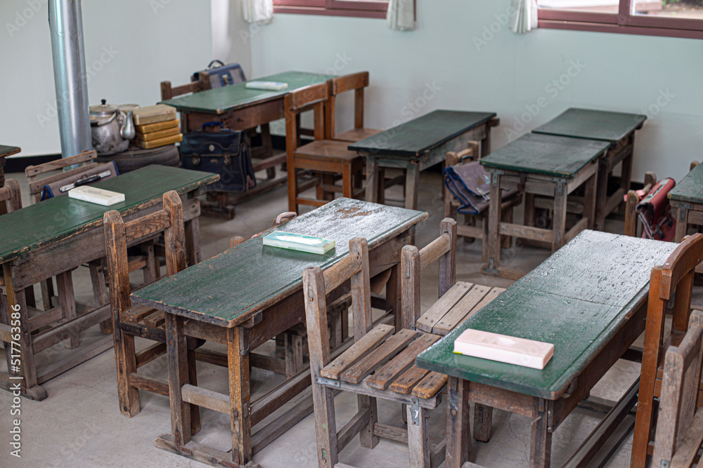 Korea's old school classroom desk with chair from 1960s to 70s Stock ...