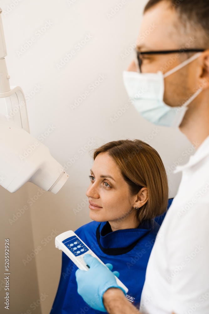 Teeth x ray scanning for detect toothache and treat roots. Dentist do x ...