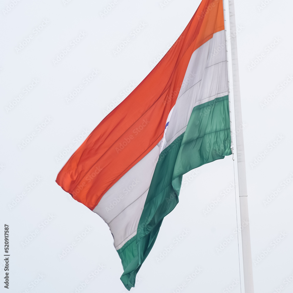 Foto de Stock India flag flying high at Connaught Place with pride in ...