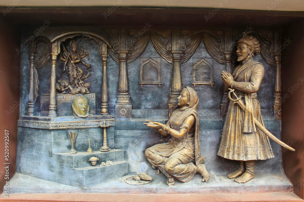 Foto de Stock Maa Jijau And Shivaji Maharaj praying to Jagdamba Devi ...