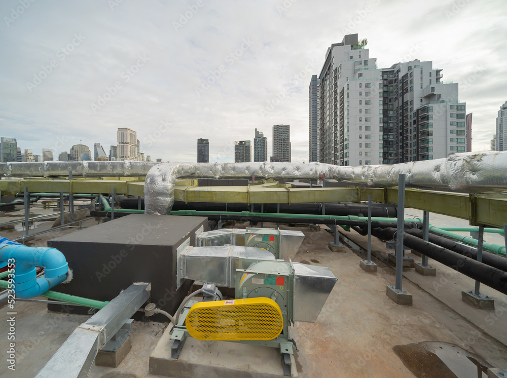 Chiller tower or cooling tower on rooftop of a office building in urban ...