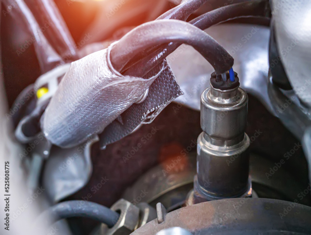 Automotive sensor lambda probe in a diesel engine. Measuring oxygen ...