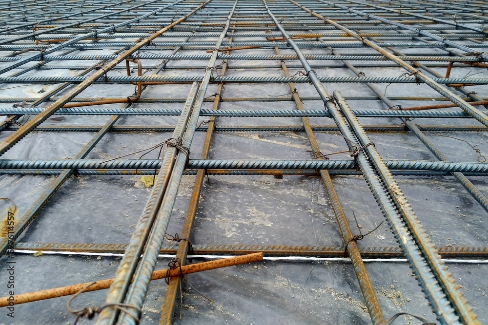 Preparation of the floor of an industrial building for pouring with ...