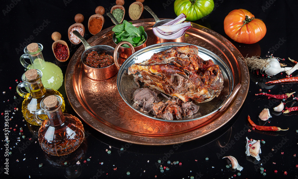 Roasting head of a lamb. Traditional Turkish Offal Food Kelle Sogus ...